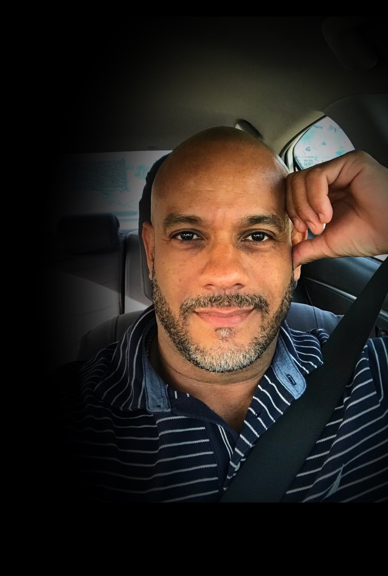 Acerca de – Noel Colón González